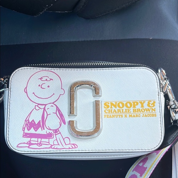 Marc Jacobs | Bags | Marc Jacobs Snoopy Charlie Brown Crossbody Bag ...